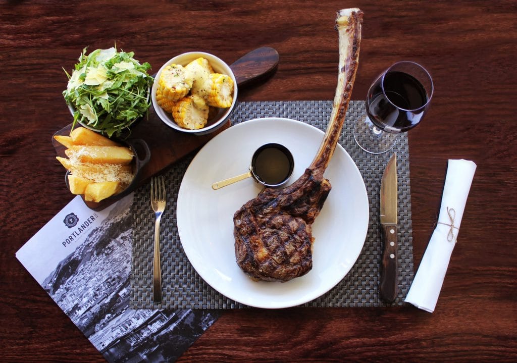 Lunch, Dinner and Beverage Menus | Portlander Bar & Grill